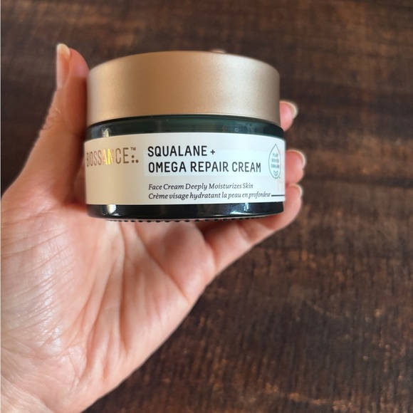 Biossance | Skincare | Nipbiossance Squalane Omega Repair Cream 69 Fl ...